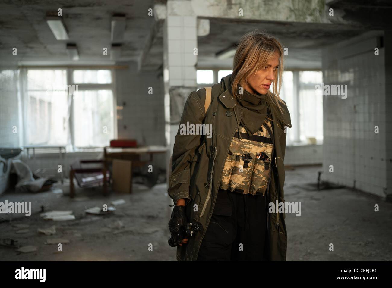 Disaster survivor hi-res stock photography and images - Alamy