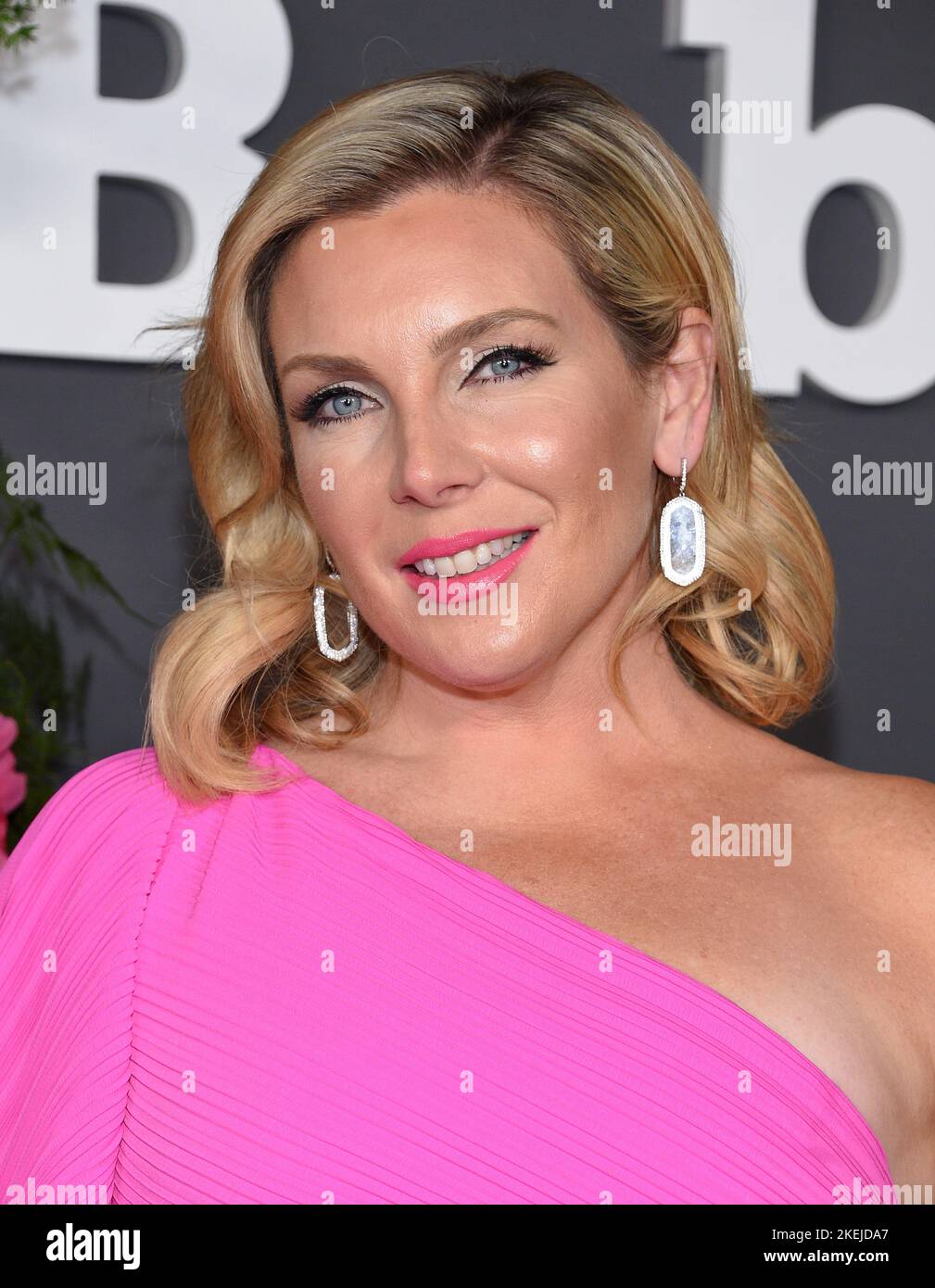 June Diane Raphael arriving to the 2022 Baby2Baby Gala Presented by ...
