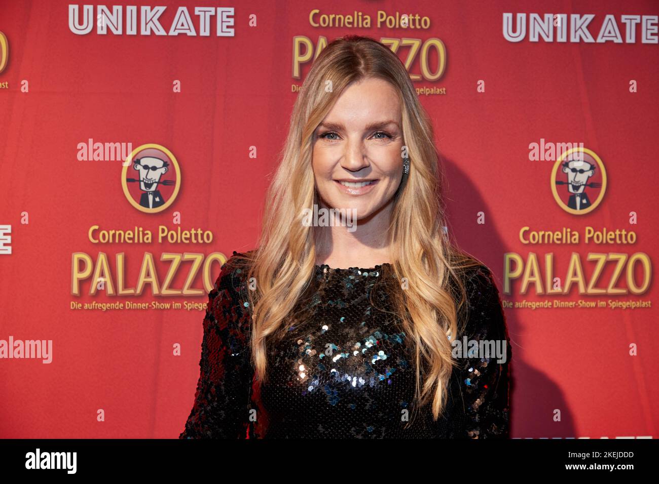 Hamburg, Germany. 12th Nov, 2022. Kim-Sarah Brandts, actress, comes to ...