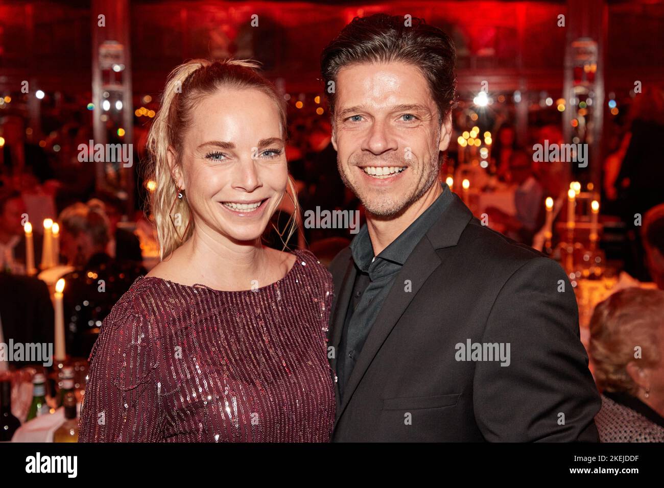 Hamburg, Germany. 12th Nov, 2022. Stephen Dürr, actor, and his wife ...