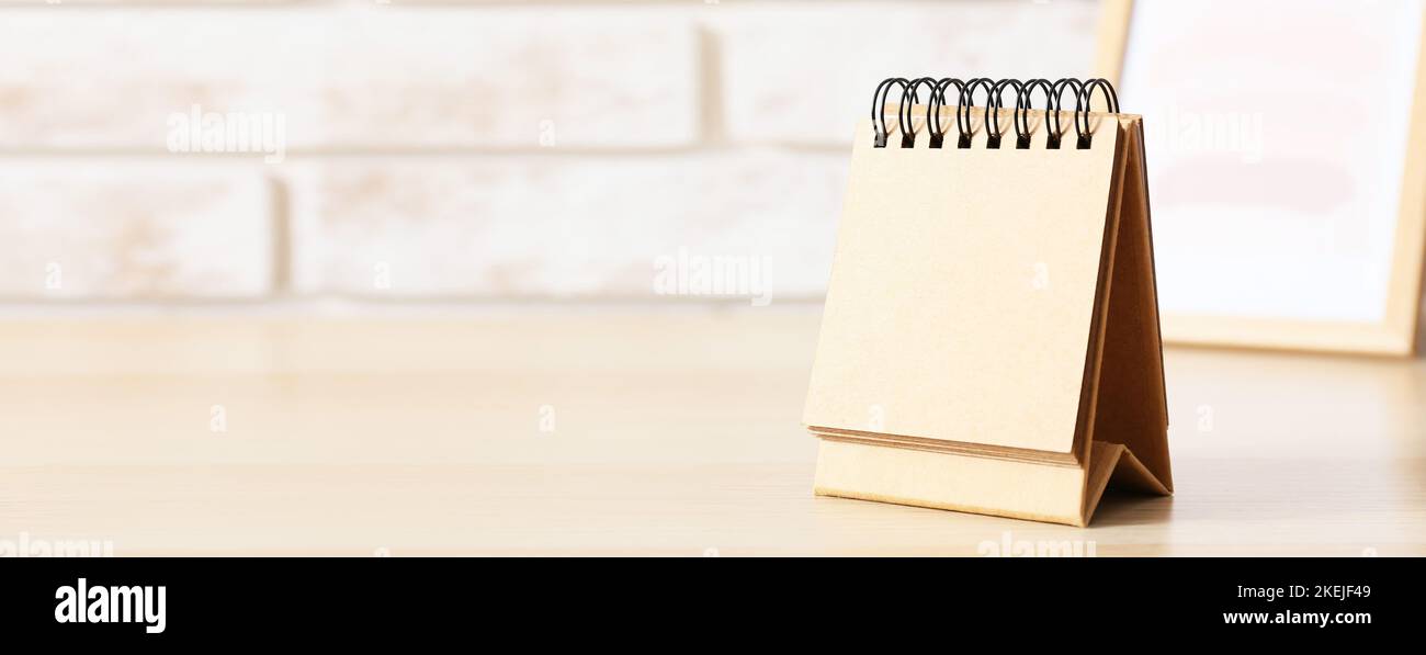 Wall calendar mockup blank hi-res stock photography and images - Alamy