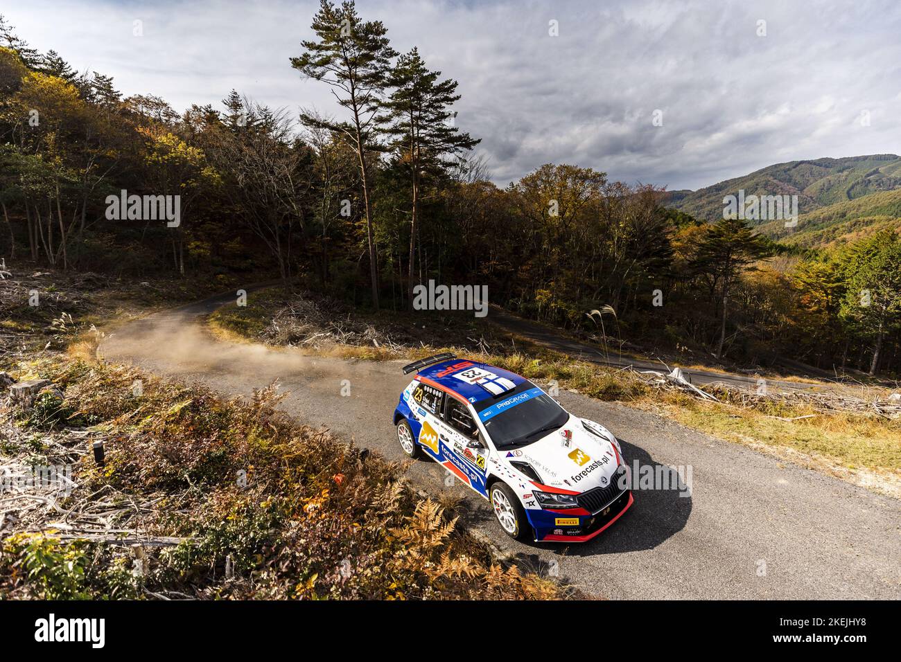 23 PAJARI Sami (fin), MALKONEN Enni (fin), Skoda Fabia Evo, action ...