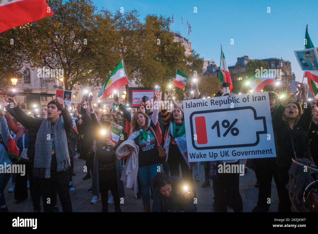 Iranian Protests continue in traflagar Square this weekend with a ...