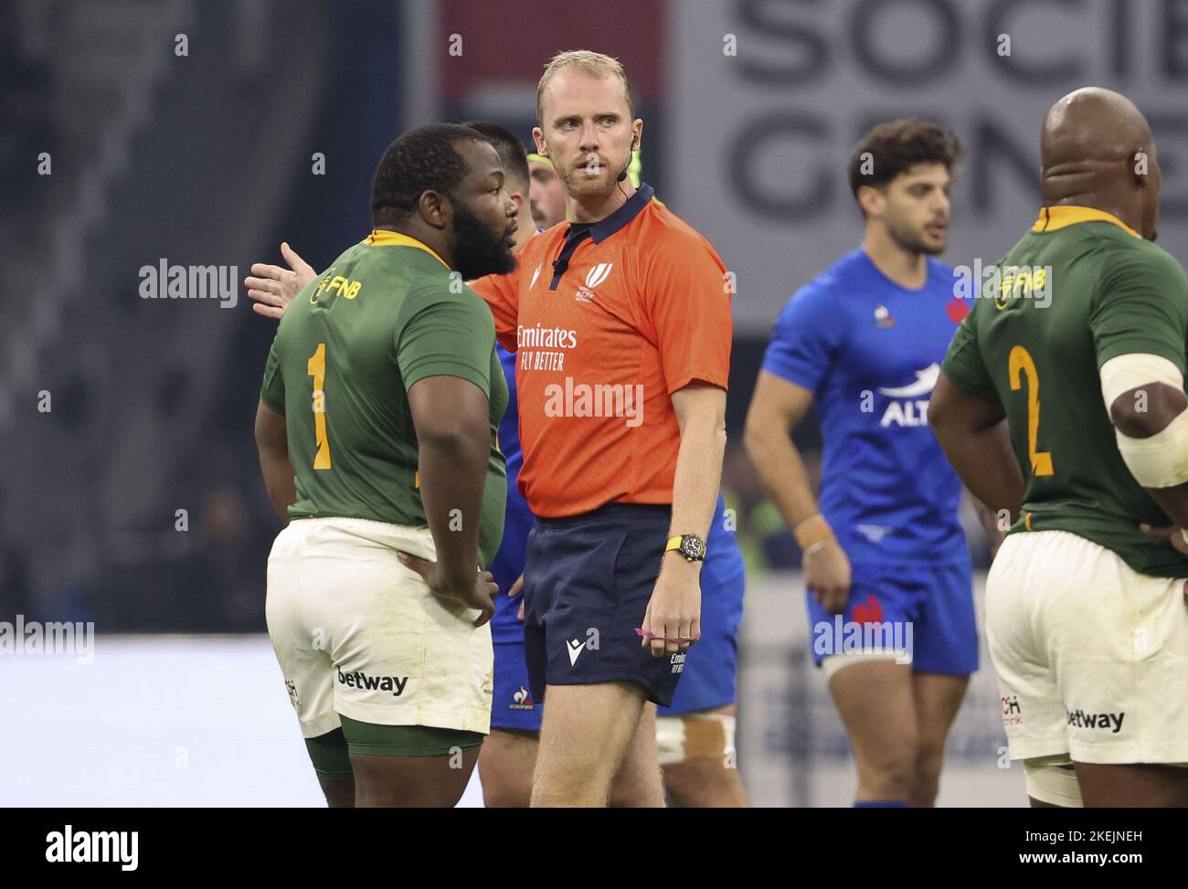 Referee Wayne Barnes of England during the 2022 Autumn Nations Series ...