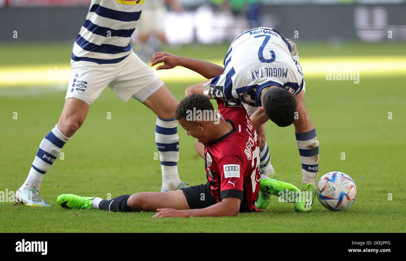 Duisburg, Deutschland. 12th Nov, 2022. firo : 11/12/2022, football ...