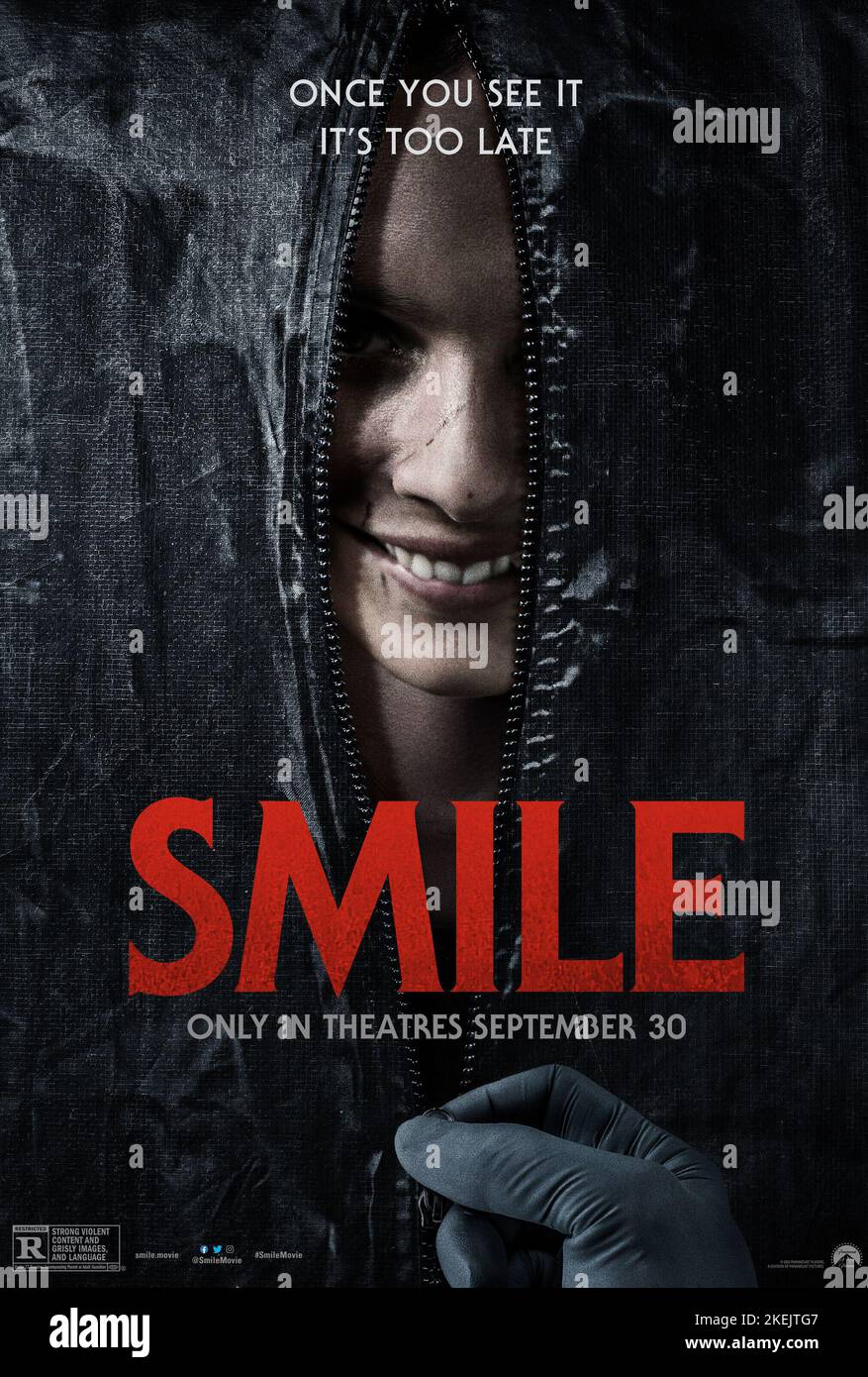 Smile 2022 hi-res stock photography and images - Alamy