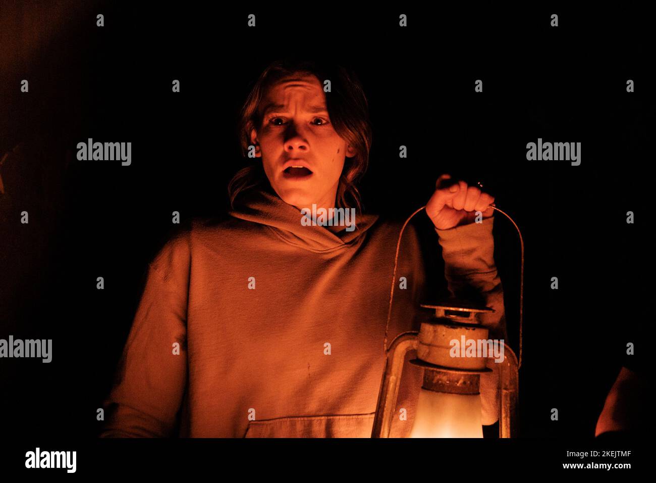 Smile 2022 film still hi-res stock photography and images - Alamy