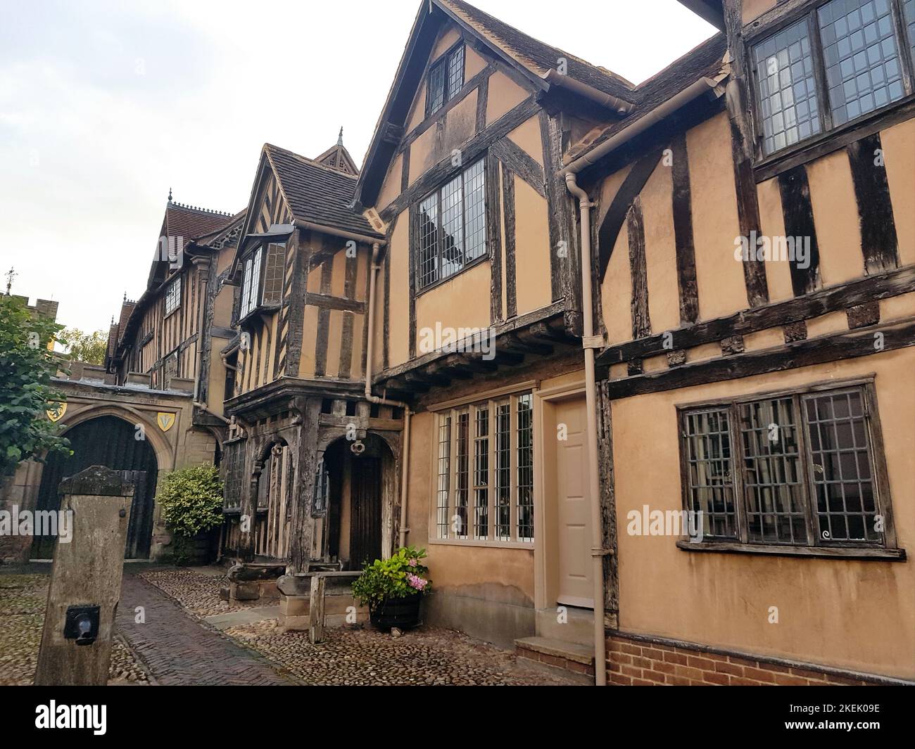Lord leycester tudor hospital hi-res stock photography and images - Alamy