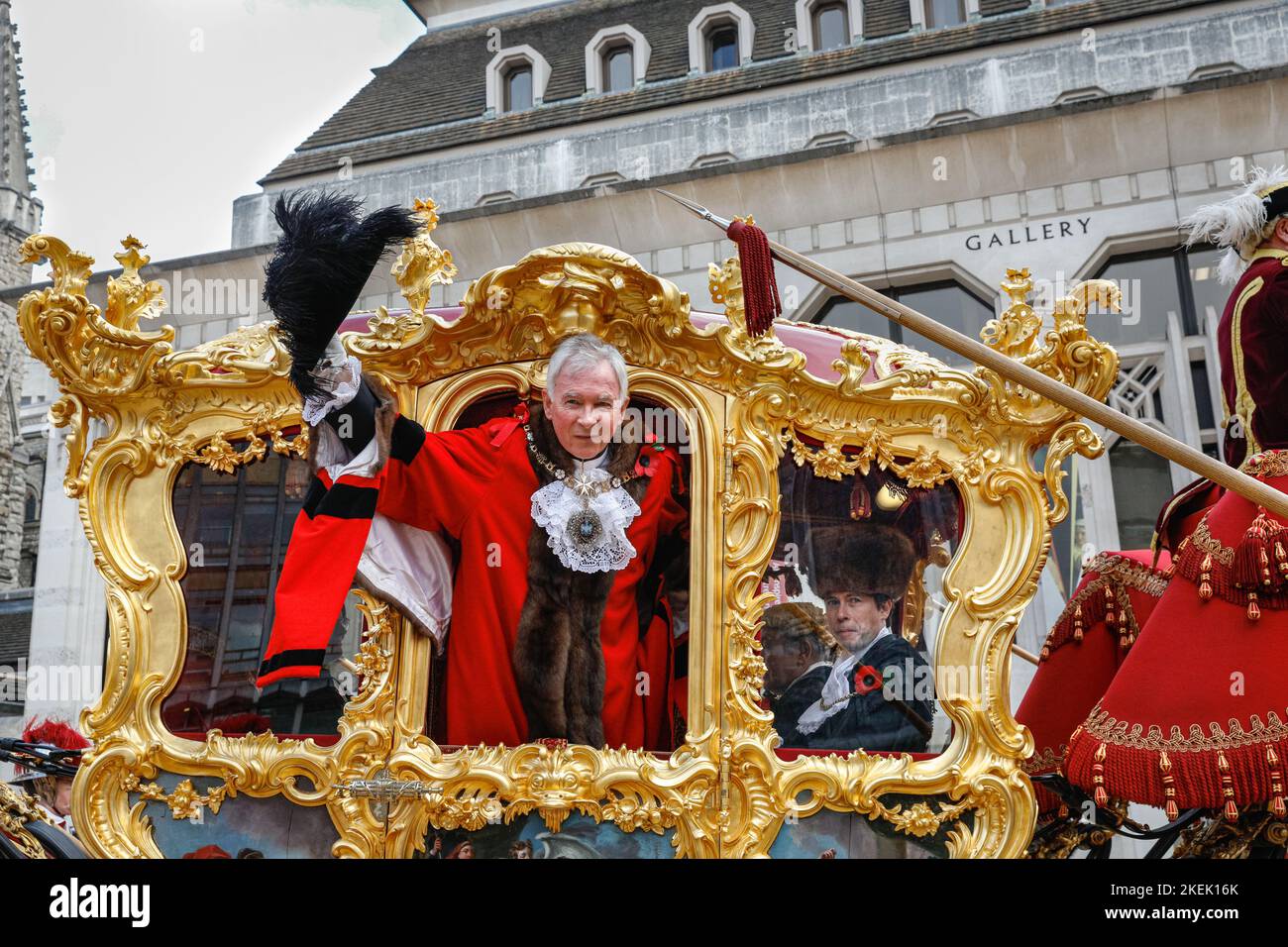 London, UK. 12th Nov, 2022. Alderman Nicholas Lyons waves from the ...