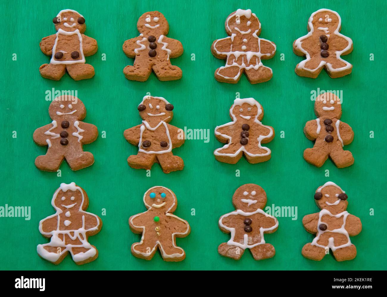 Green gingerbread cookie design hi-res stock photography and images - Alamy