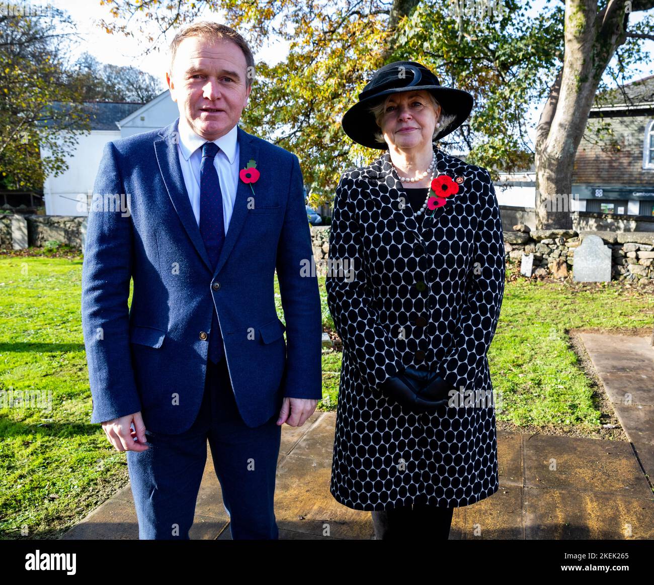 Daphne skinner radio cornwall hi-res stock photography and images - Alamy