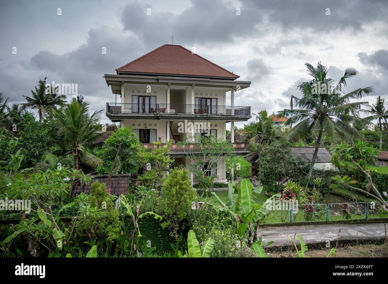 Bali Island houses, traditional architecture of Bali Island's houses in ...