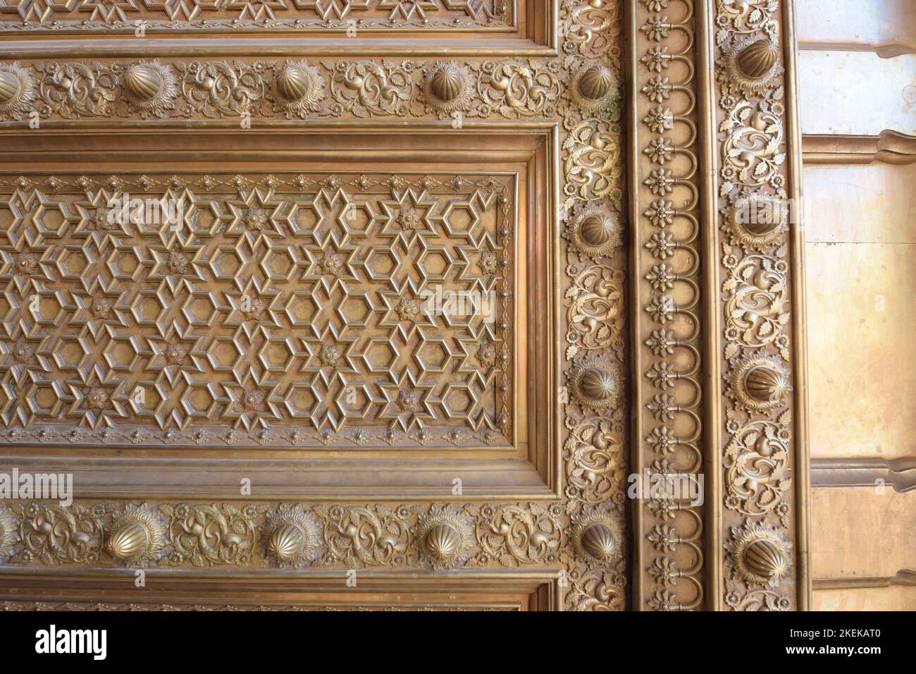Metalwork pattern hi-res stock photography and images - Alamy