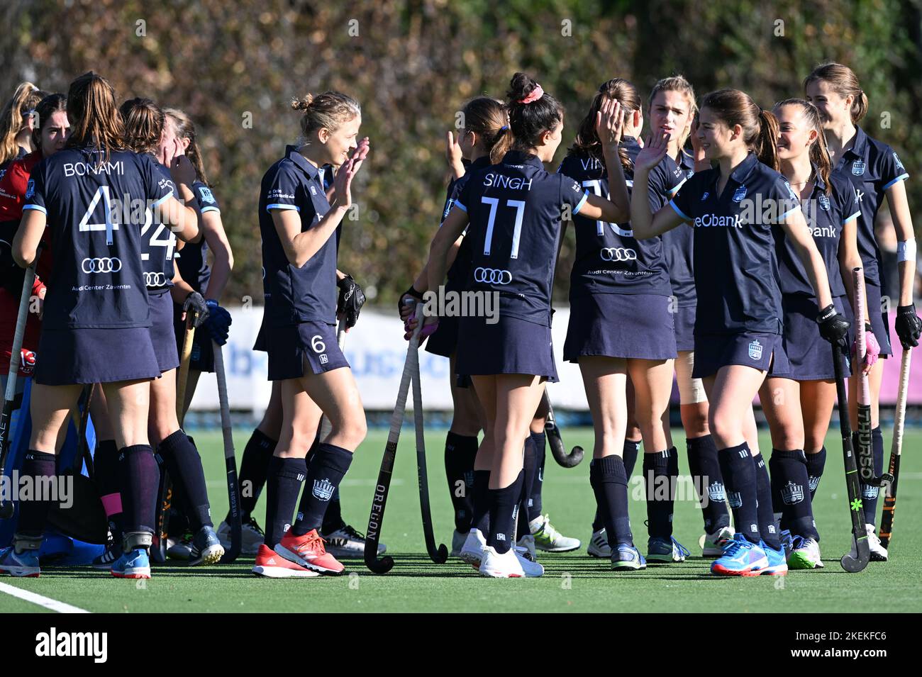 Oree's players pictured ahead of a hockey game between Dragons KHC and ...