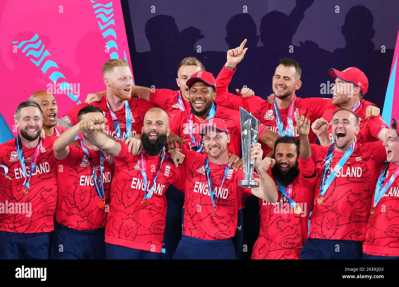 England lift the trophy after winning the T20 World Cup Final match at ...