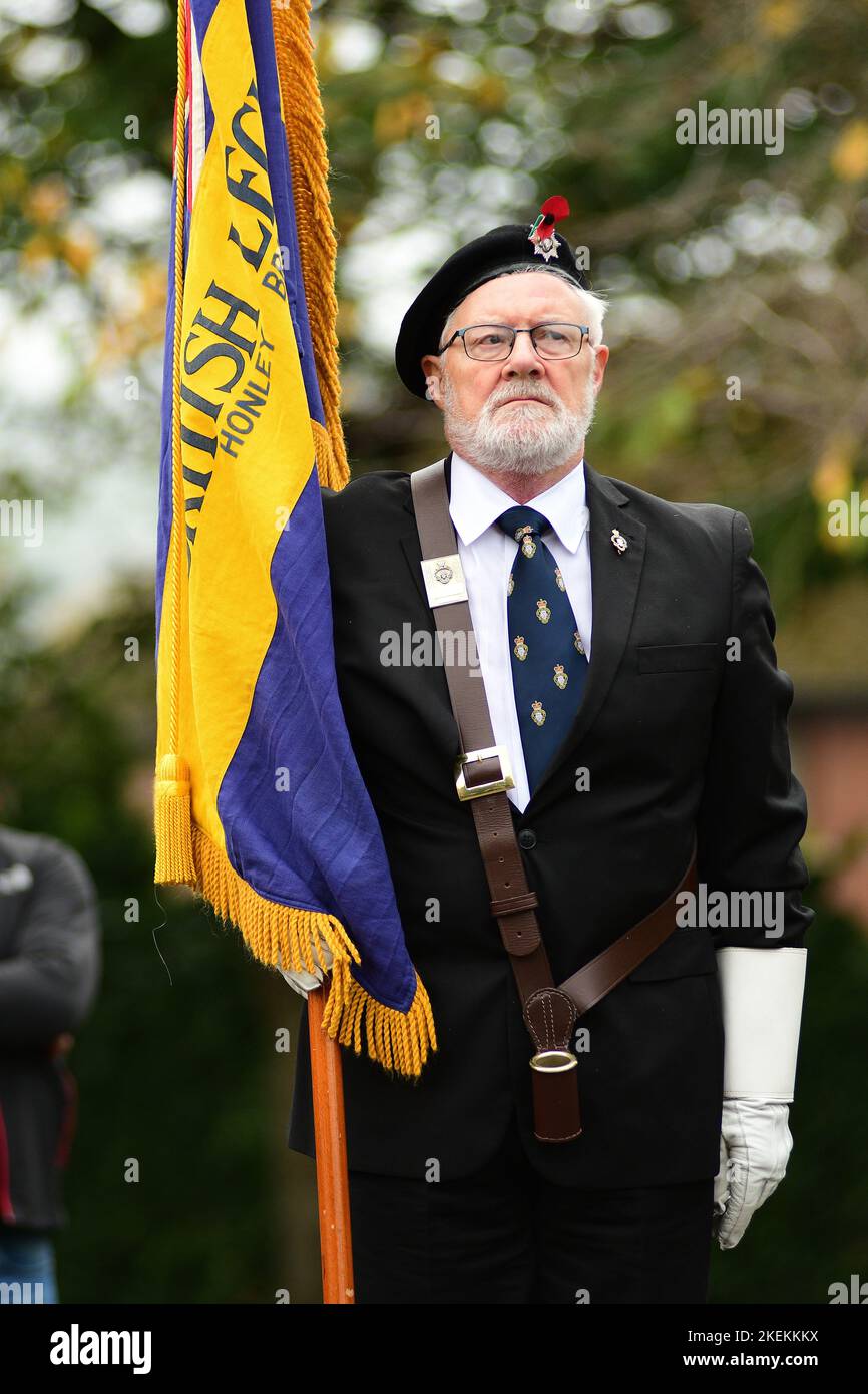 Honley, Holmfirth, Yorkshire, UK. 13 November 2022. Villagers of Honley ...