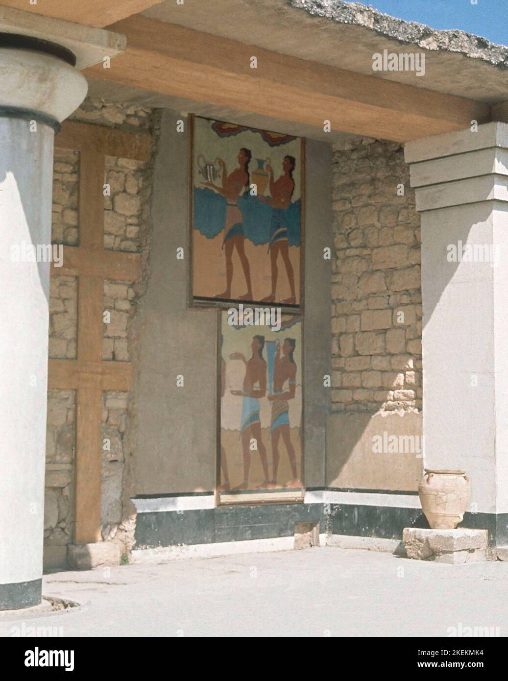 PROPILEO SUR - PARTE OESTE RESTAURADA - COPIA DE LOS FRESCOS - 1700 ...