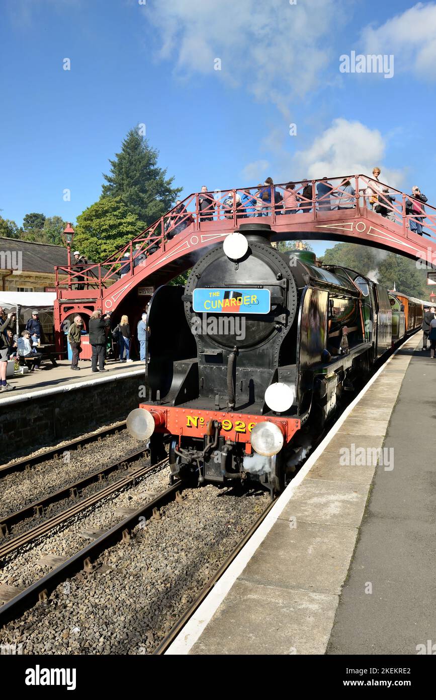 Southern Railway Schools class locomotive No 926 Repton at Goathland ...
