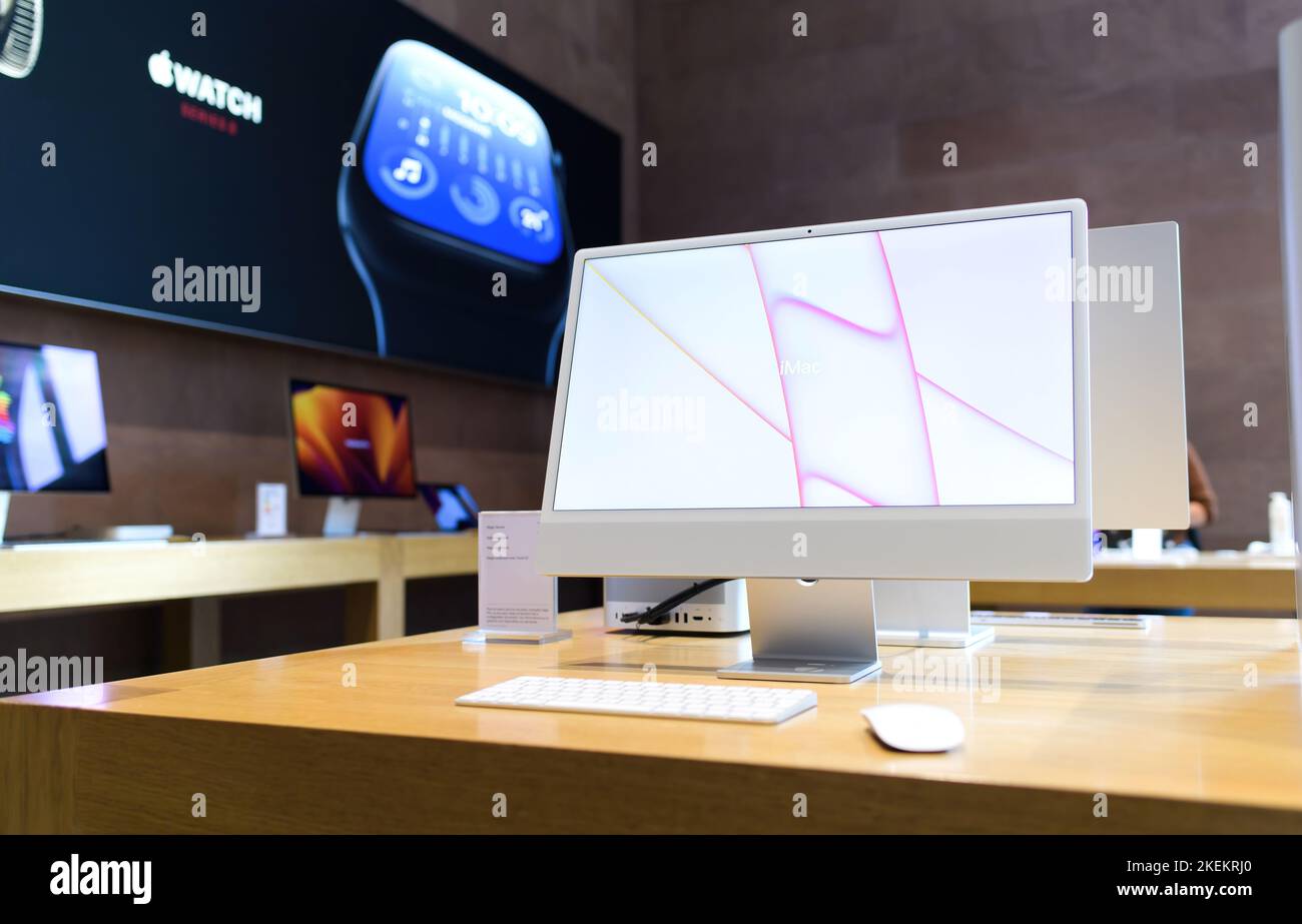 Apple Desktop Computer 2022