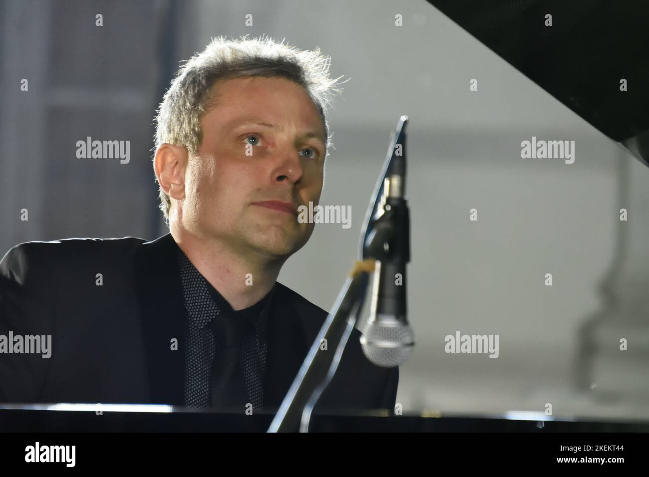 French pianist, Maxime Zecchini, performs western classical to popular ...