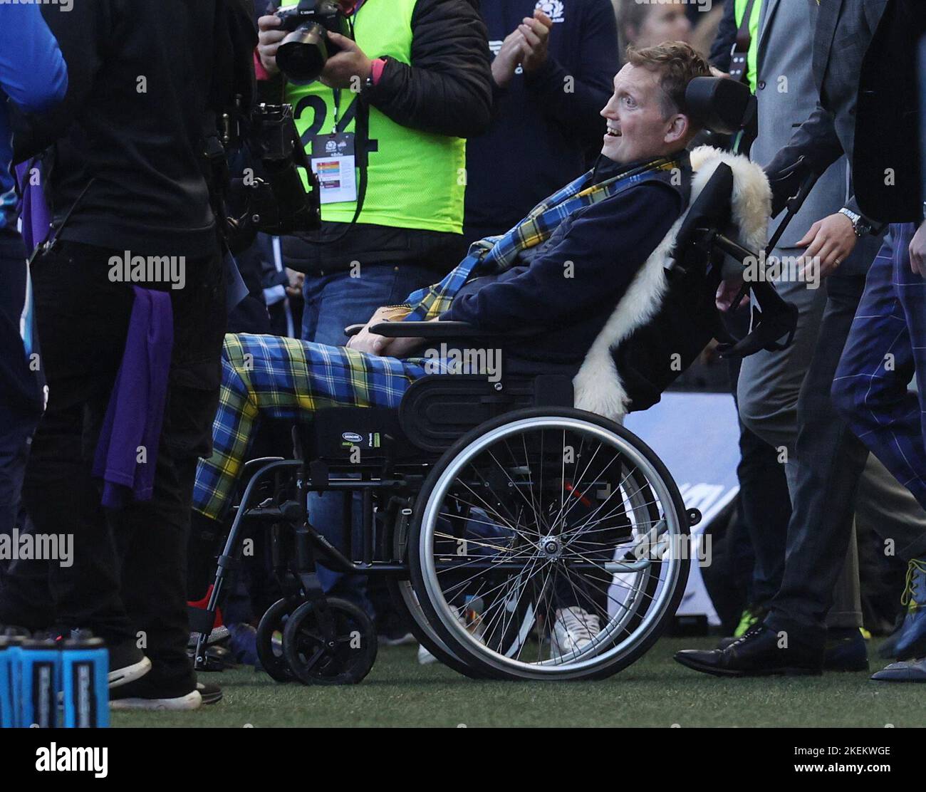 Doddie weir murrayfield hi-res stock photography and images - Alamy