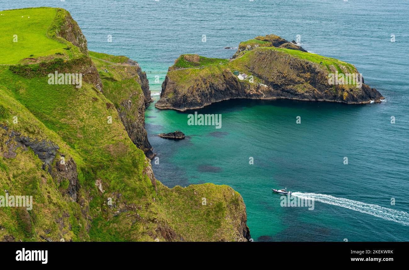 Antrim coast hi-res stock photography and images - Alamy
