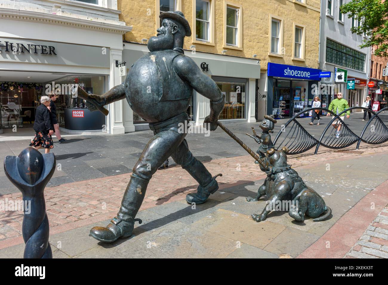 Statue of Desperate Dan and his dog Dawg, characters in the children's ...