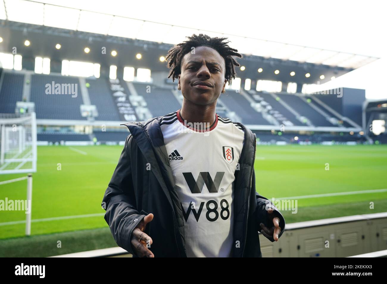 Ishowspeed hi-res stock photography and images - Alamy