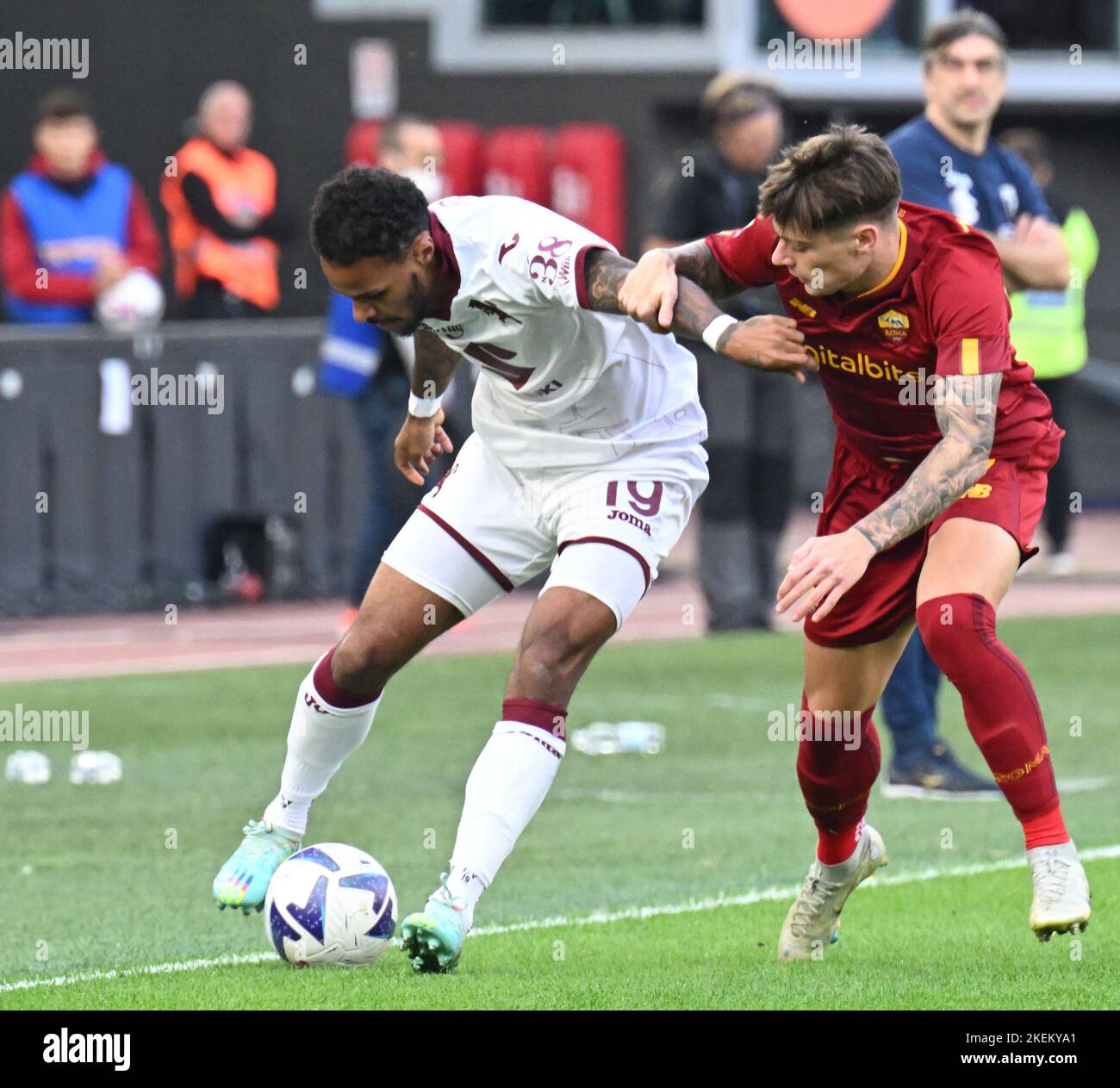 November 13, 2022, Rome: Torino's Valentino Lazaro (L) and Roma's ...