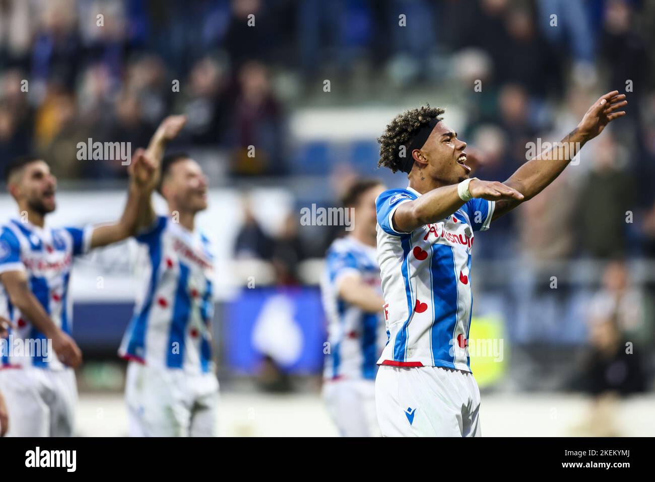 HeereNVEEN - Milan van Ewijk of SC Heerenveen reacts after the Dutch ...