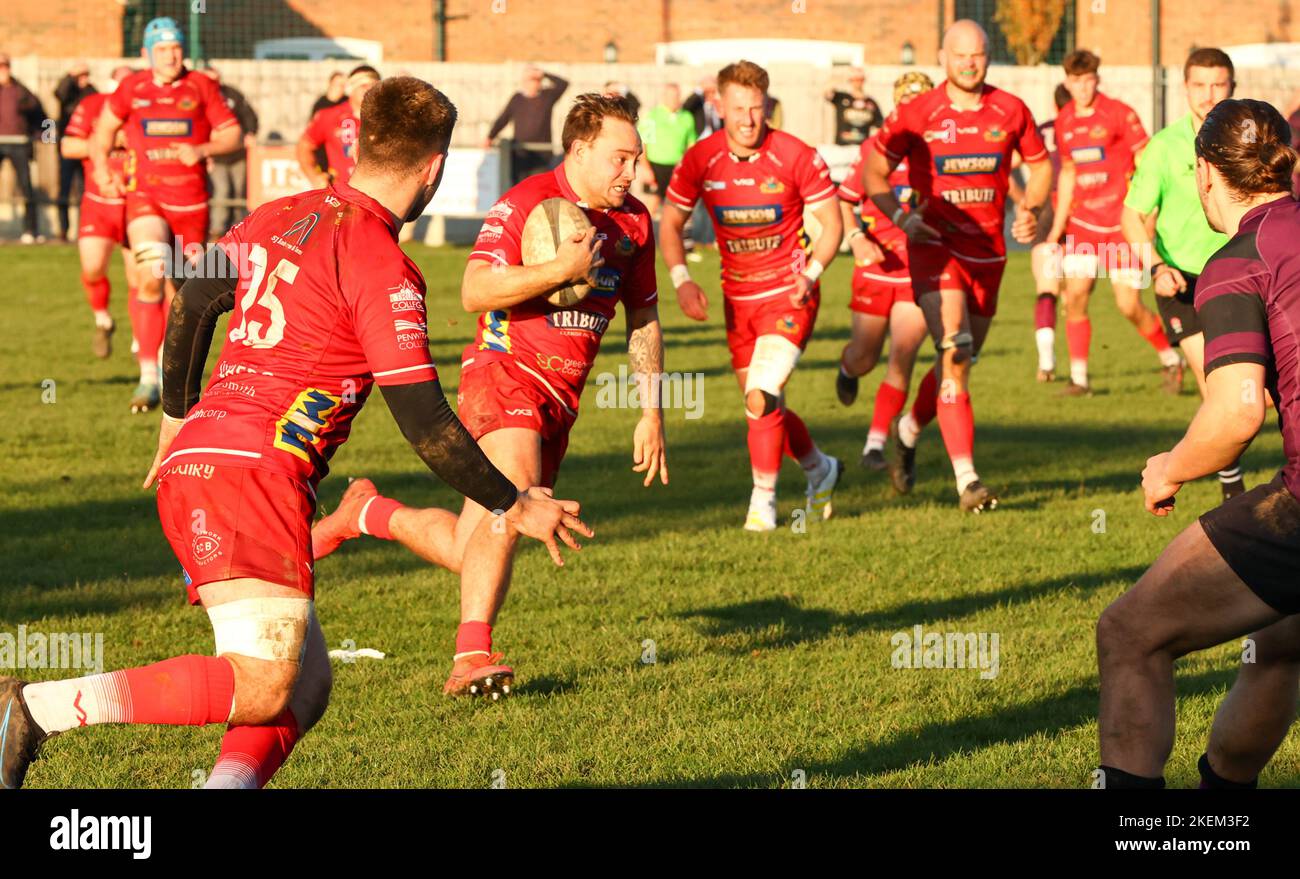 Dean bonds hi-res stock photography and images - Alamy