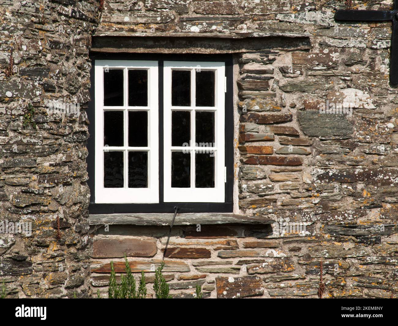 Window in an old house in Tintagel, Cornwall Stock Photo - Alamy