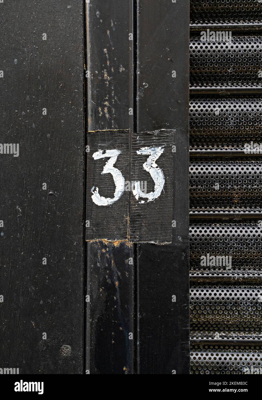 Property shutter hi-res stock photography and images - Alamy