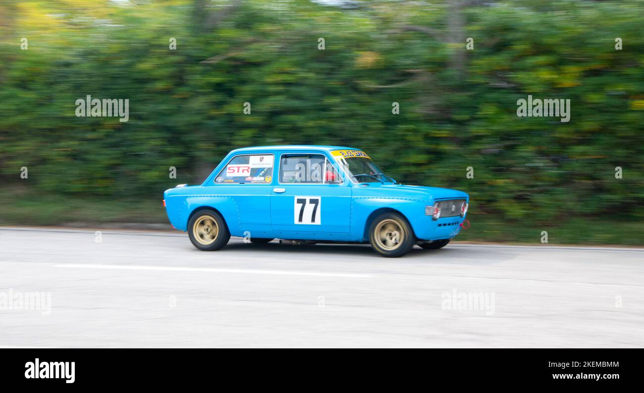 PESARO - ITALY - OTT 09 - 2022 : rally of classic cars fiat 128 rally ...