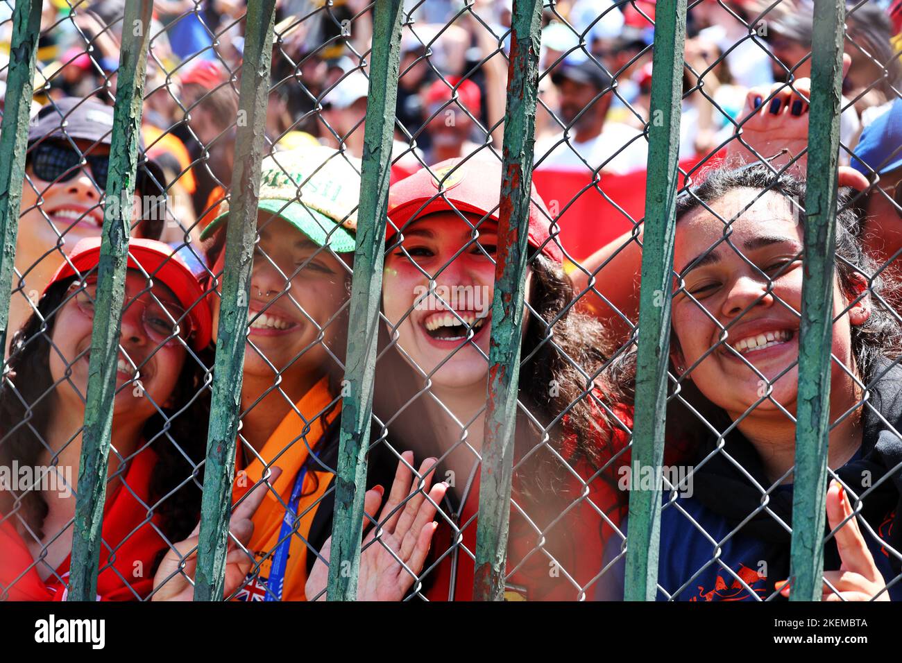Circuit atmosphere - fans. Brazilian Grand Prix, Sunday 13th November ...