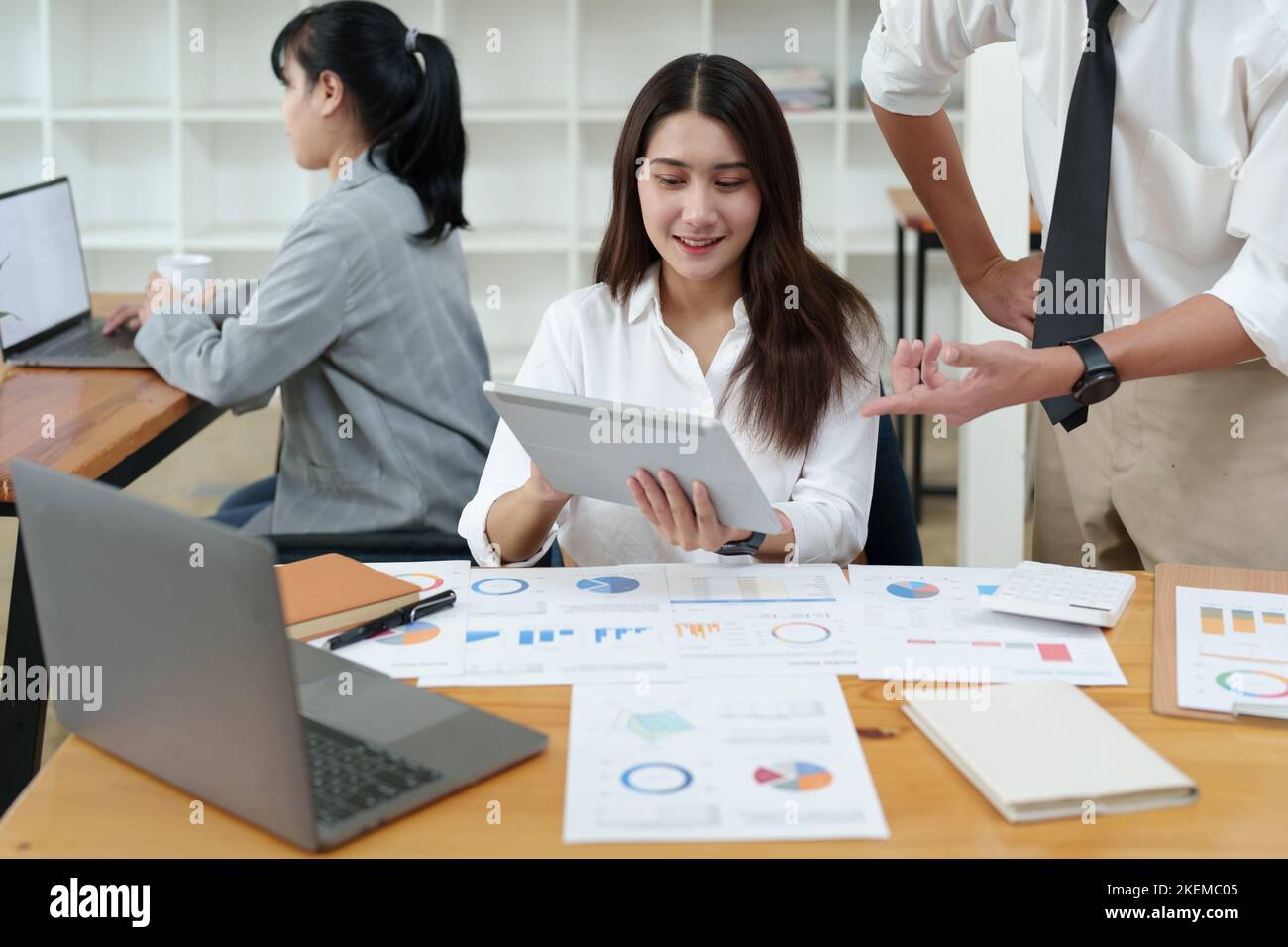 Planning to reduce investment risks, the image of a group of ... Planning to reduce investment risks, the image of a group of ...
