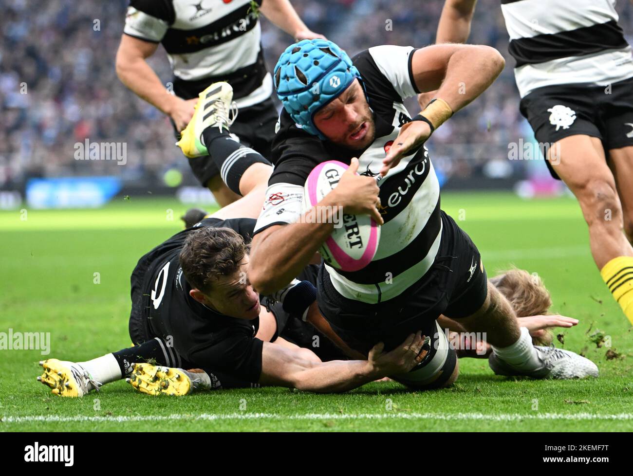 Zach mercer barbarians hi-res stock photography and images - Alamy