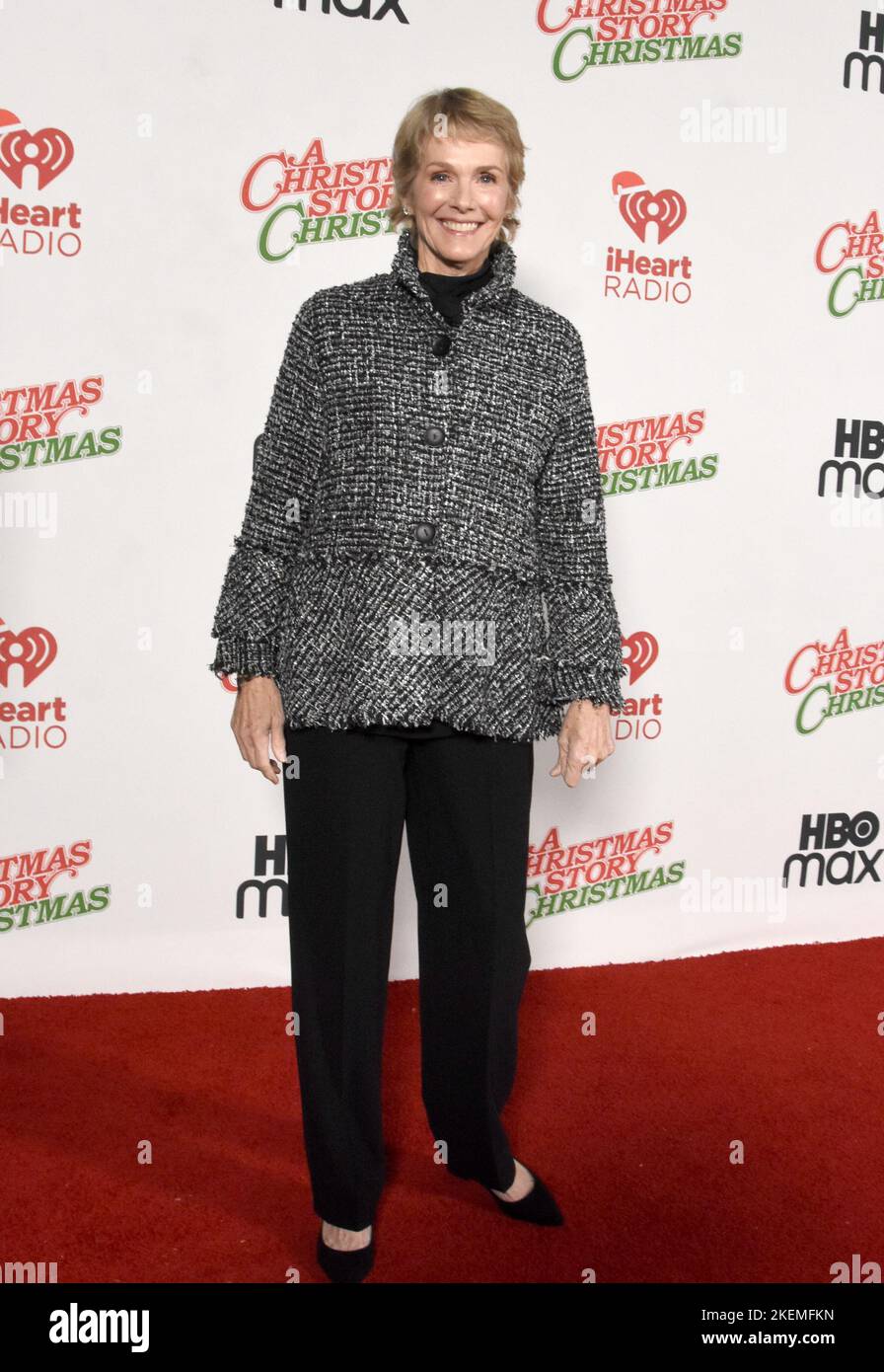 Los Angeles, California, USA 12th November 2022 Actress Julie Hagerty ...