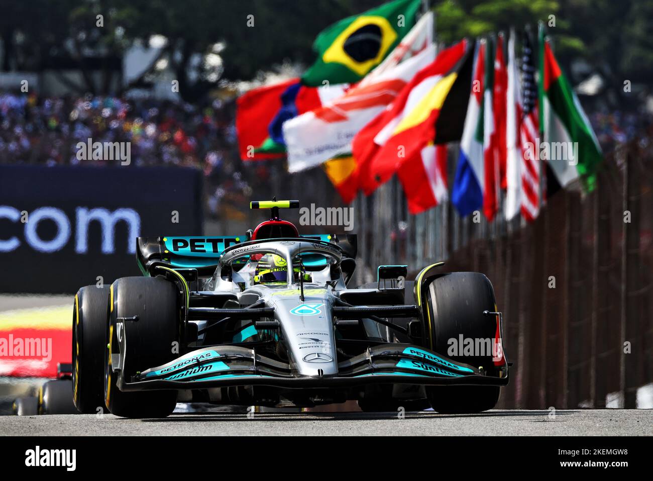 Lewis Hamilton (GBR) Mercedes AMG F1 W13. Brazilian Grand Prix, Sunday ...
