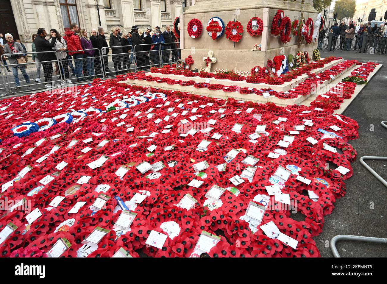 London, UK, 13th November 2022. The wreath laying at the 2022 ...