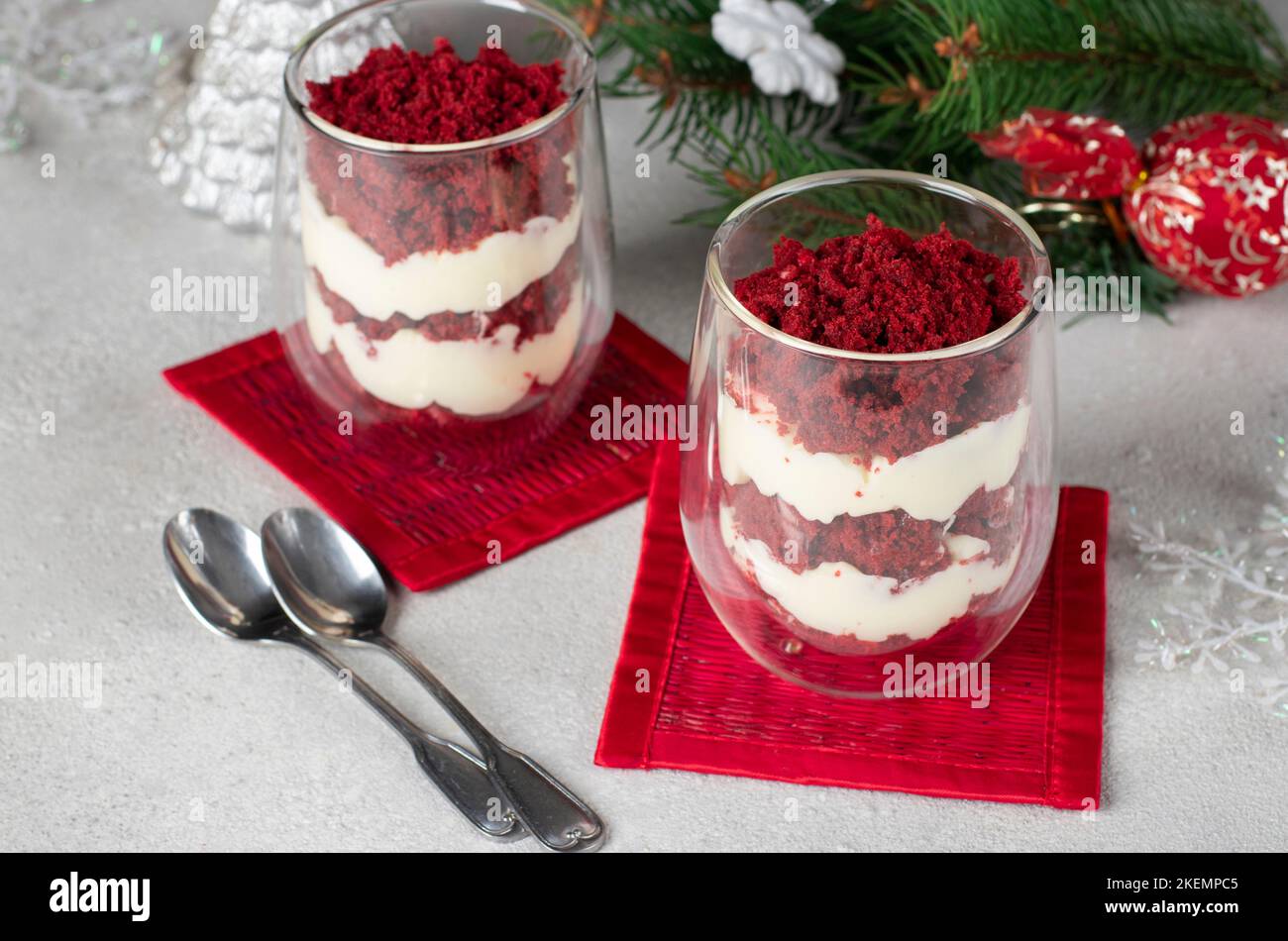 Closeup delicious layered trifle hi-res stock photography and images ...