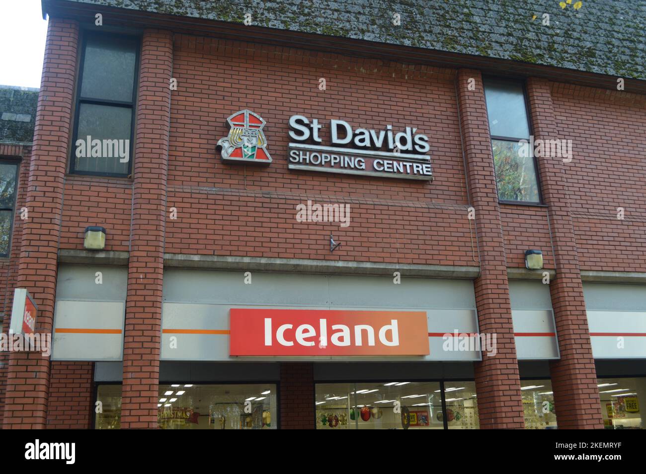 13th November 2022, Swansea, Wales, United Kingdom. Iceland Supermarket ...