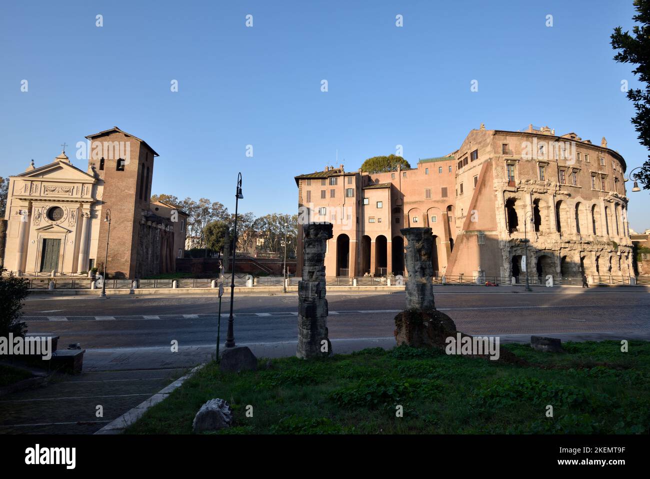 Palazzo orsini hi-res stock photography and images - Alamy