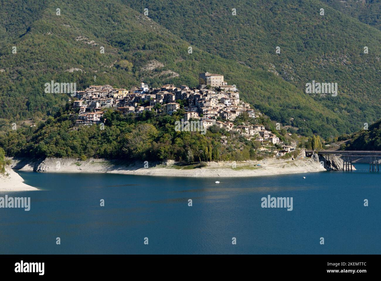 italy, lazio, turano lake, castel di tora Stock Photo - Alamy