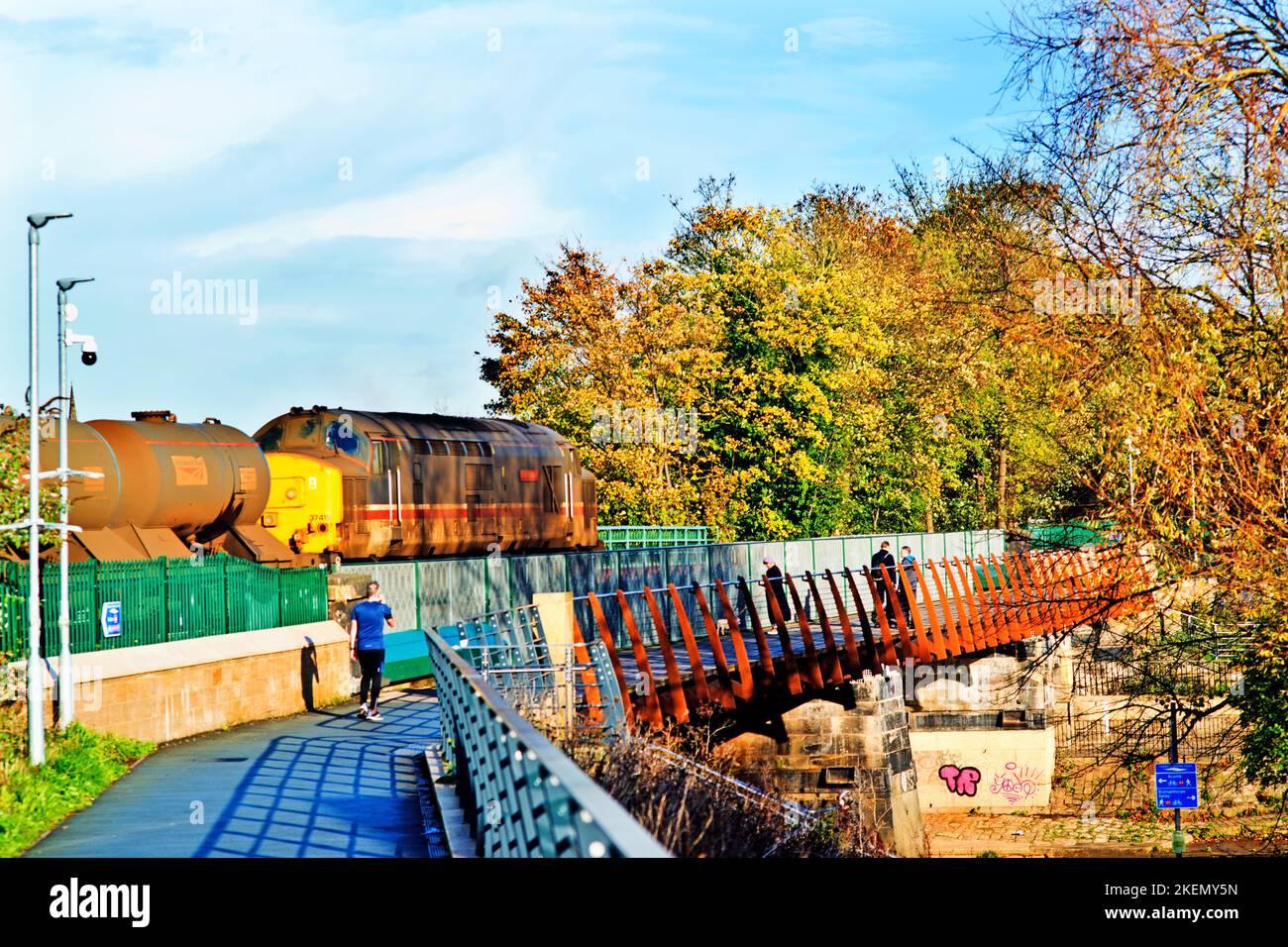 Class 37 locomotive hi-res stock photography and images - Alamy