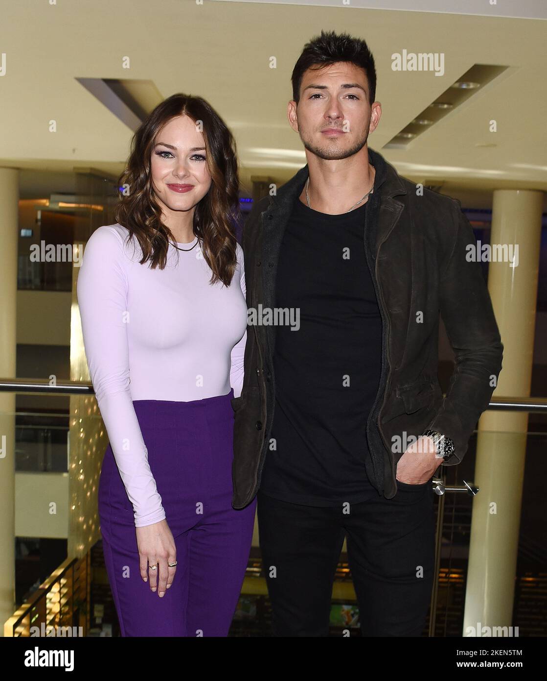 Abigail Klein and Robert Scott Wilson arriving at the "Days of Our ...