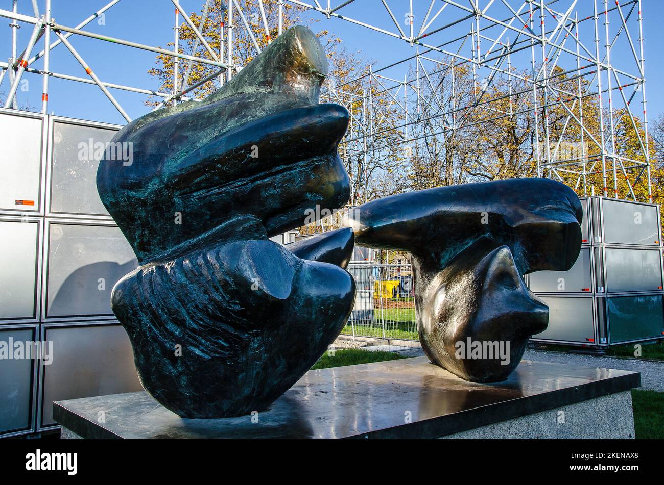 Henry Moore Works in Public Stock Photo - Alamy