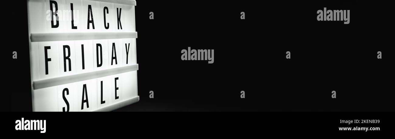 Monday to friday sign hi-res stock photography and images - Alamy