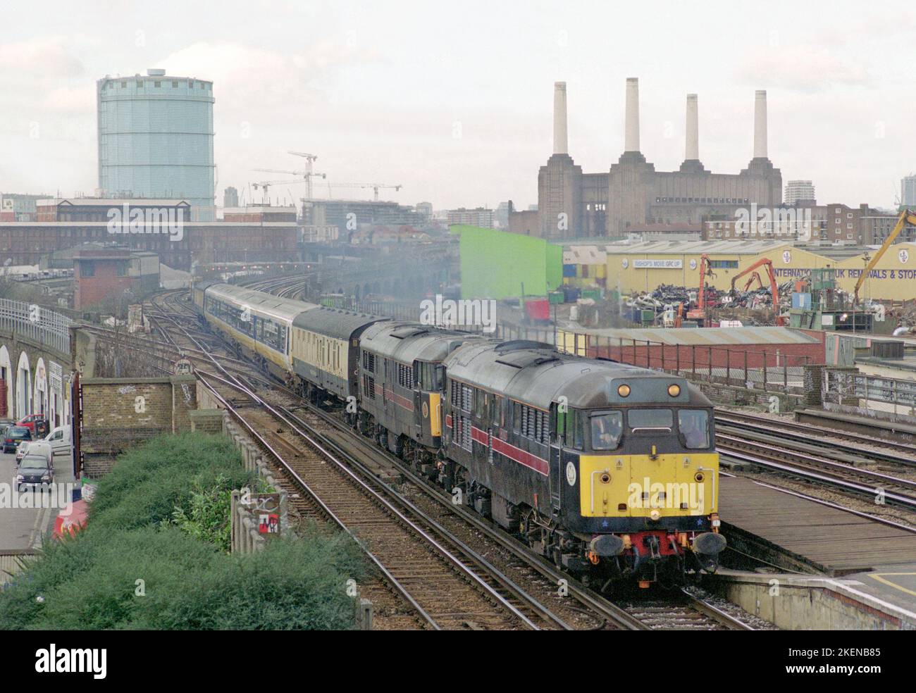 Class 31 diesel locomotives hi-res stock photography and images - Alamy
