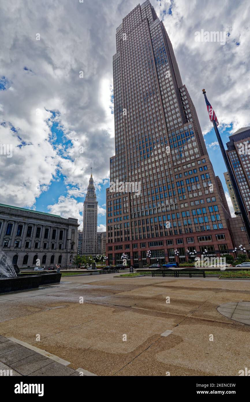 View from Memorial Plaza (Cleveland Mall A): Howard Metzenbaum U.S ...